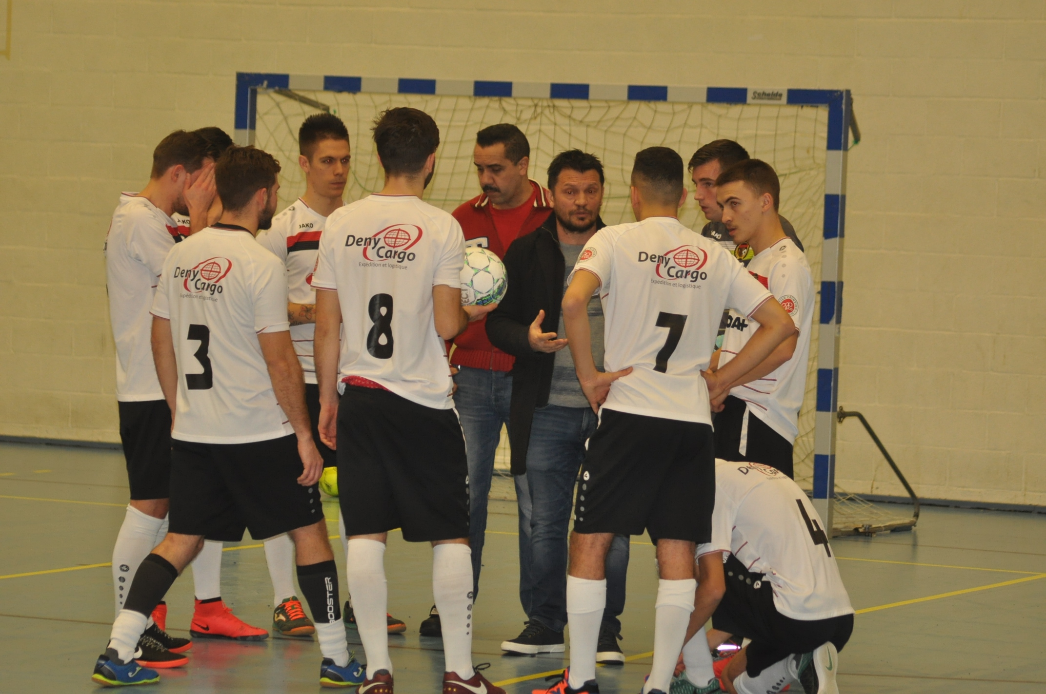 Mini 83 Octa + Bruxelles a remporté le sprint pour s’offrir la D2 ...